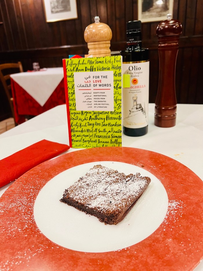 #UAEReads – Poetry Friday: Celebrating An Emirati Poet’s Heart | Global ...